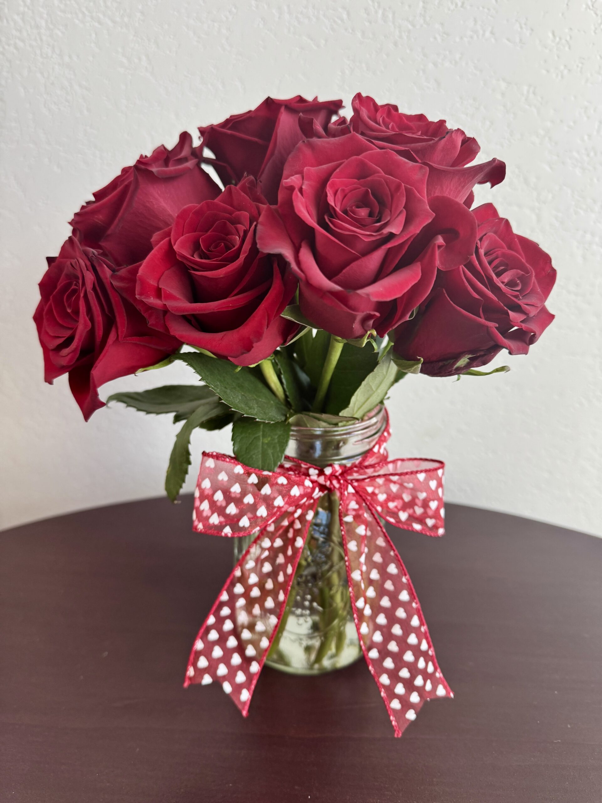 🌹 Classic Valentine Roses – mindyKNOWS NAU • mindyKNOWS